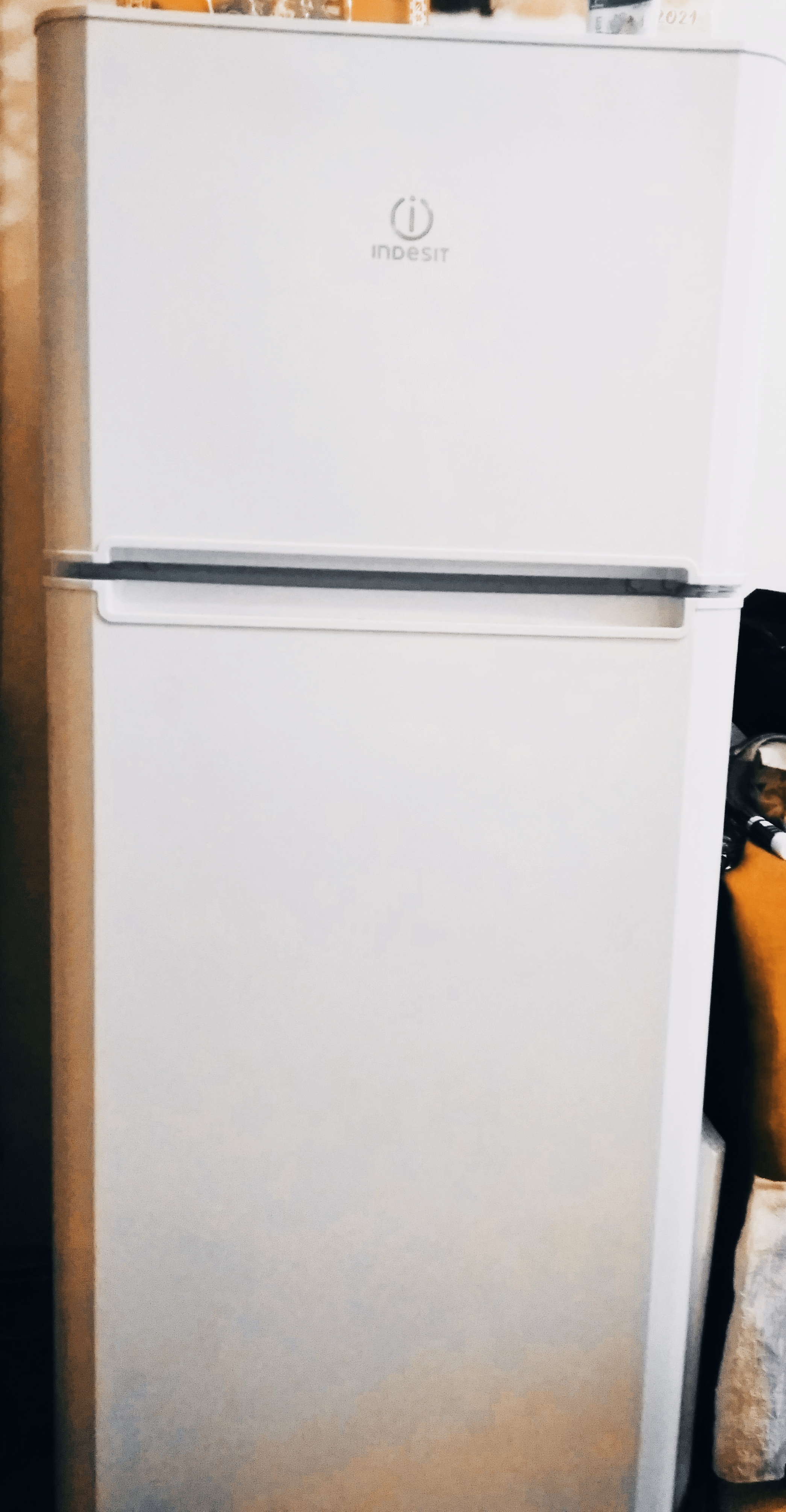Обзор холодильника Indesit TIA 14. Мал да удал Обзоры пользователей