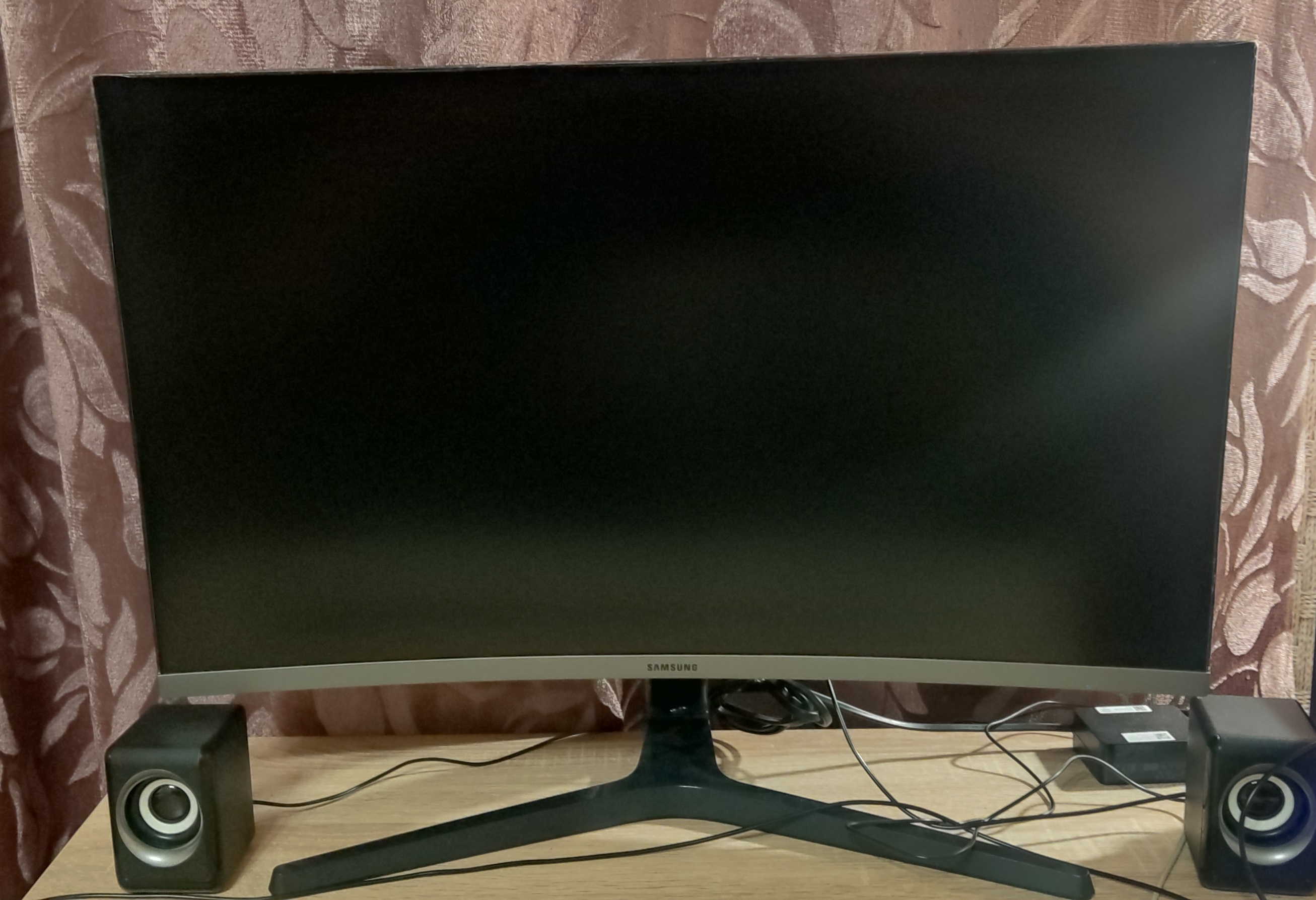 Обзор монитора Samsung C27R500FHI Обзоры пользователей